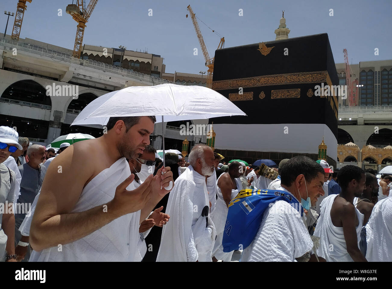 August 9, 2019, Mecca, Saudi Arabia: Muslim Pilgrims gather around the ...