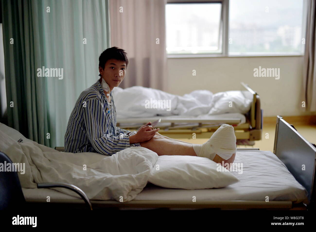 Gigantism hi-res stock photography and images - Alamy