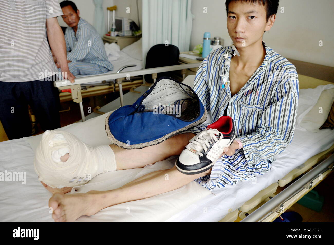 Gigantism hi-res stock photography and images - Alamy