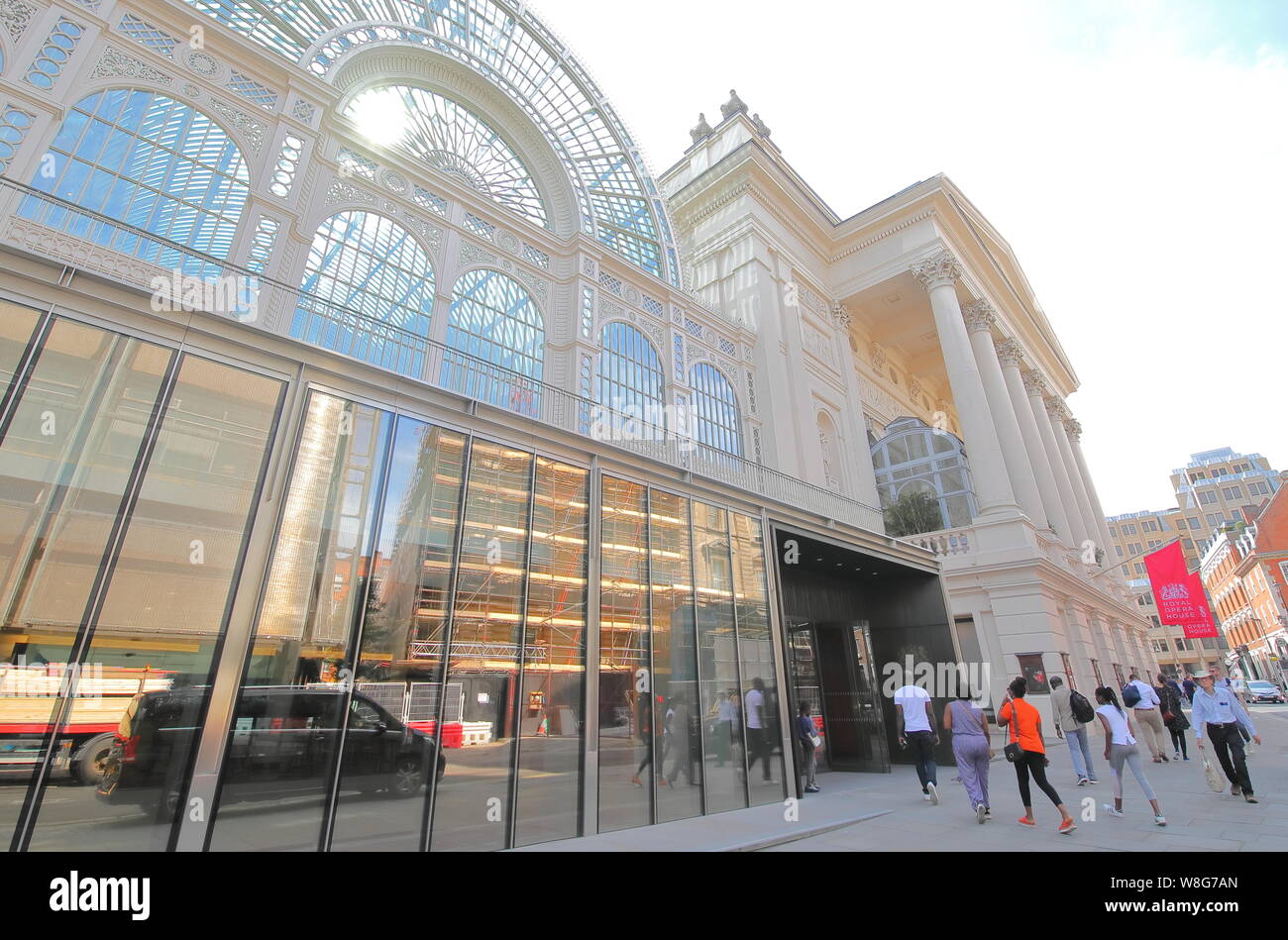 Royal Opera House London UK Stock Photo - Alamy