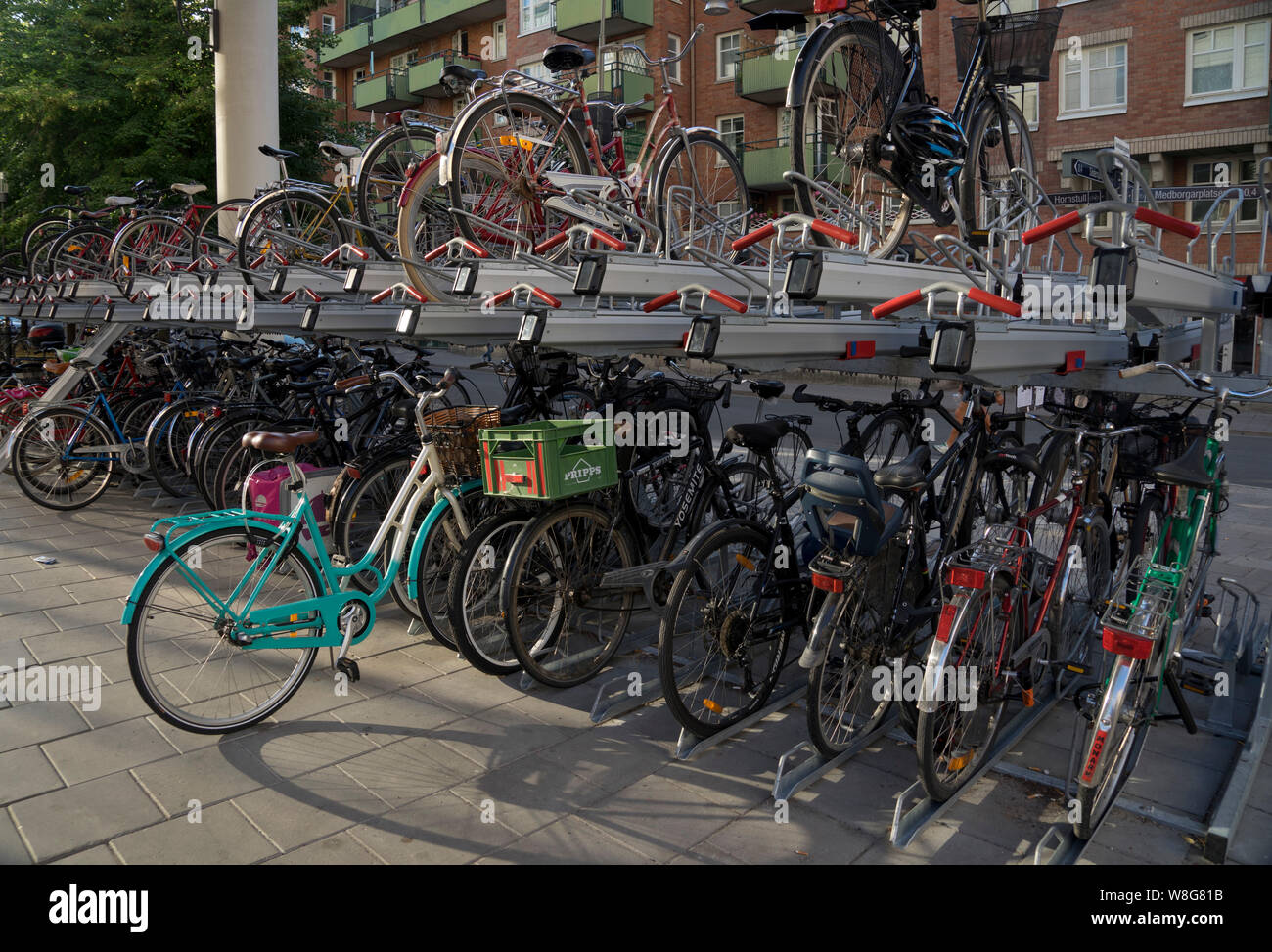 Parking at train station hi-res stock photography and images - Alamy