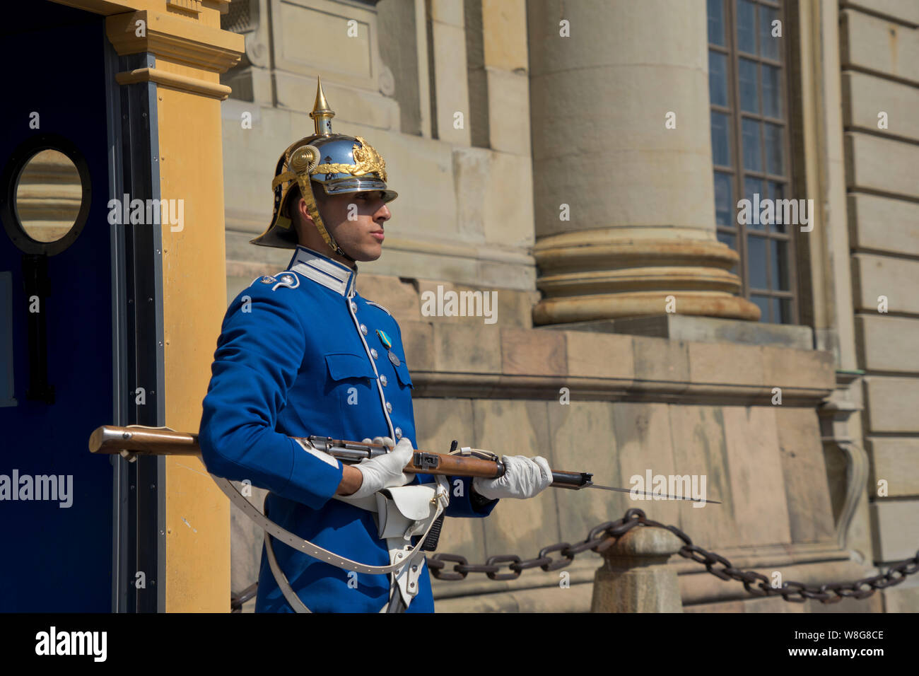 Guard in ceremonial uniform outside the Royal Palace in Stockholm,Swede ...