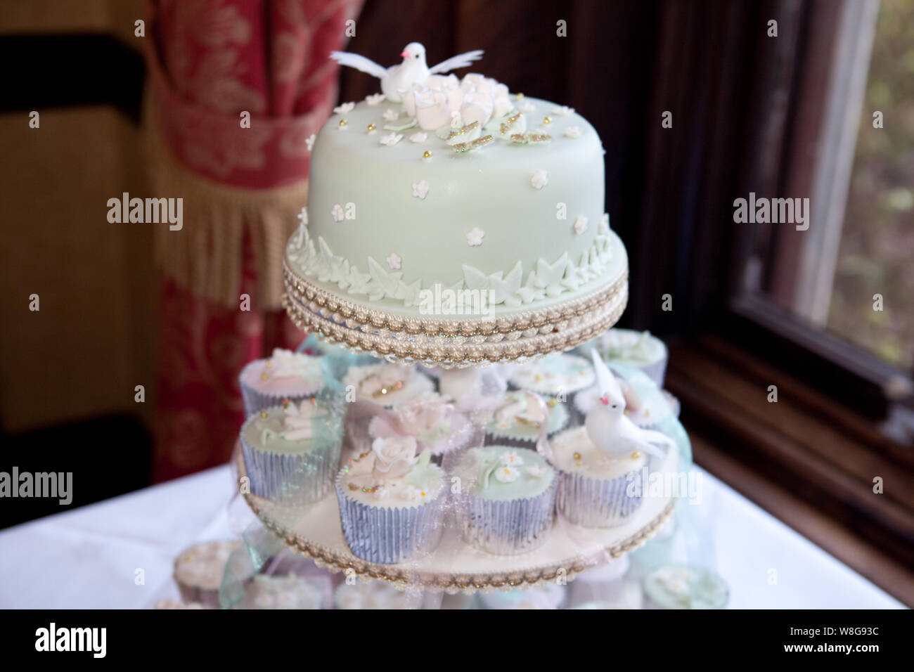 Perspex stand hi-res stock photography and images - Alamy