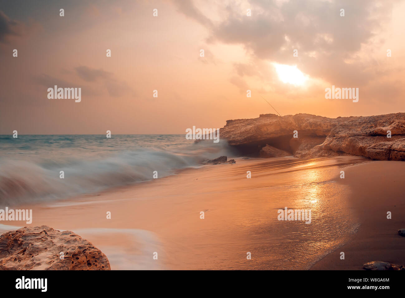 Sunrise View Fuwairit Beach Qatar Stock Photo - Alamy