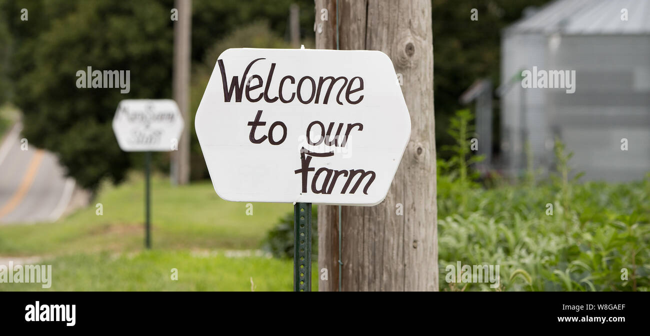 A welcome sign in a farming community "Welcome to our Farm" on an ...