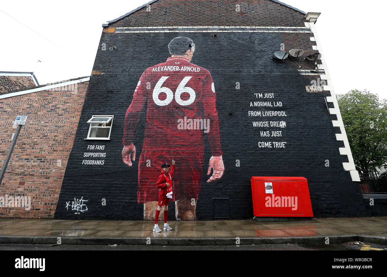 Trent alexander arnold mural hi-res stock photography and images - Alamy