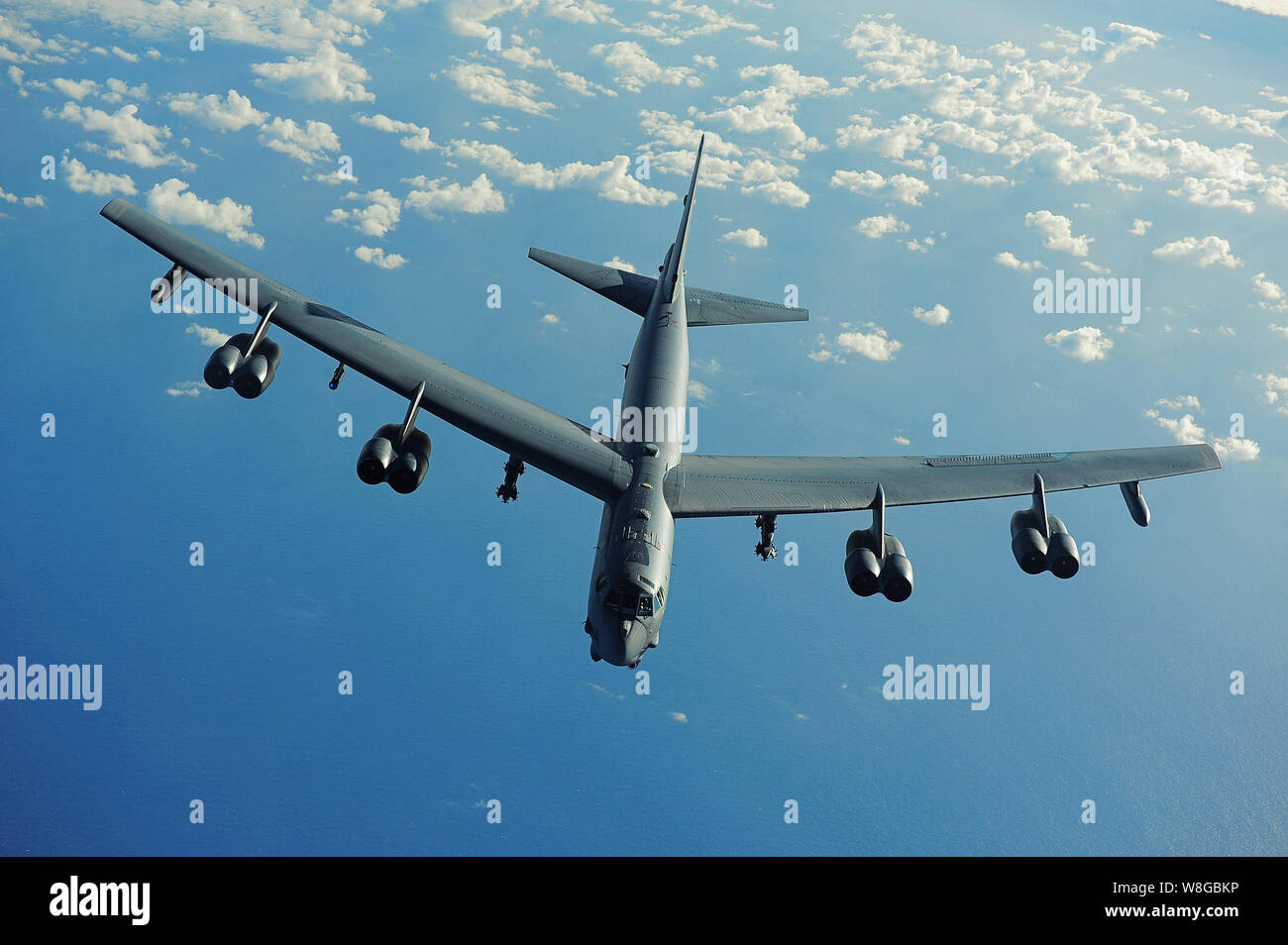 U s air force b 52 stratofortress hi-res stock photography and images ...