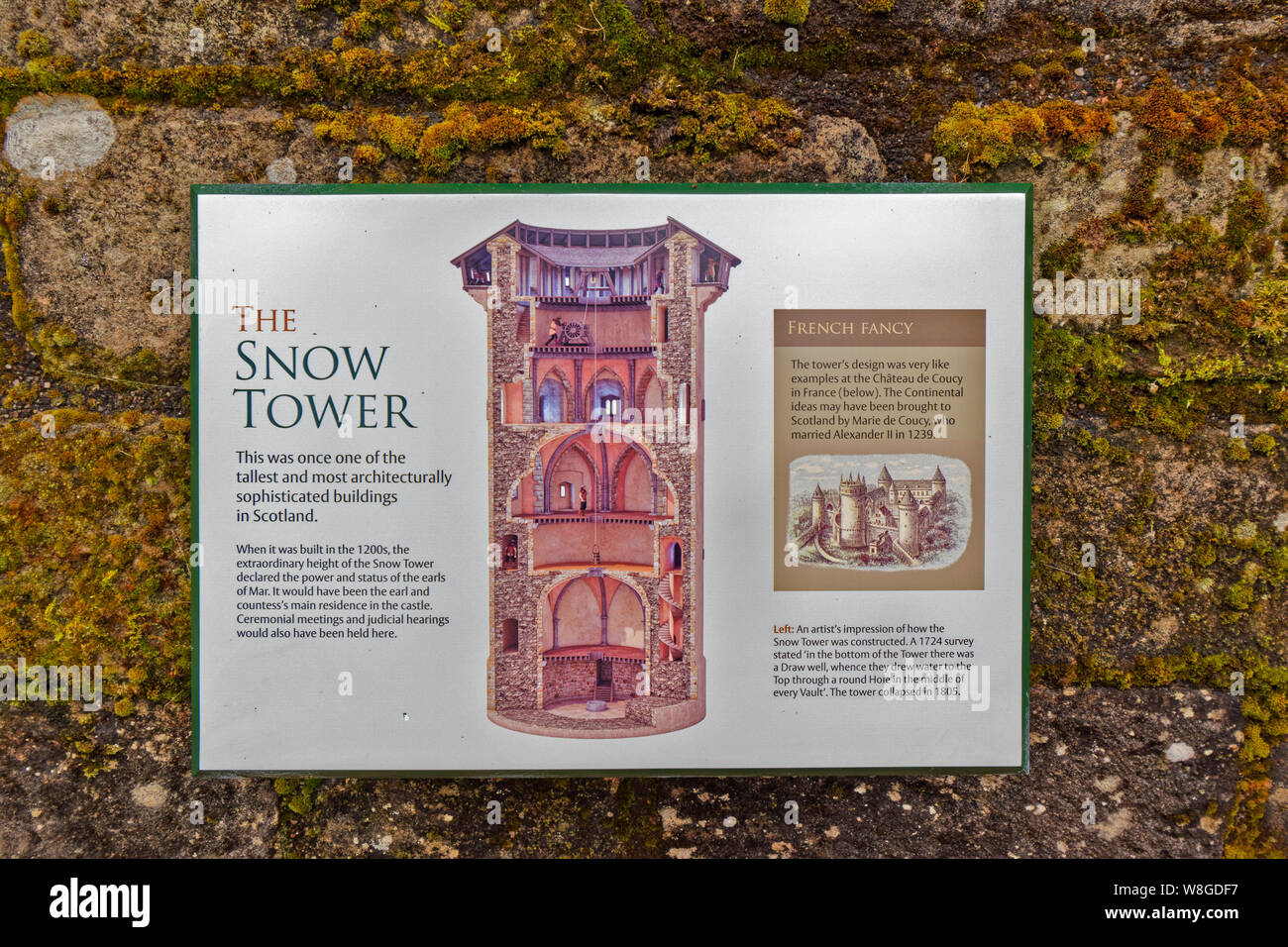 Aberdeenshire castle sign hi-res stock photography and images - Alamy