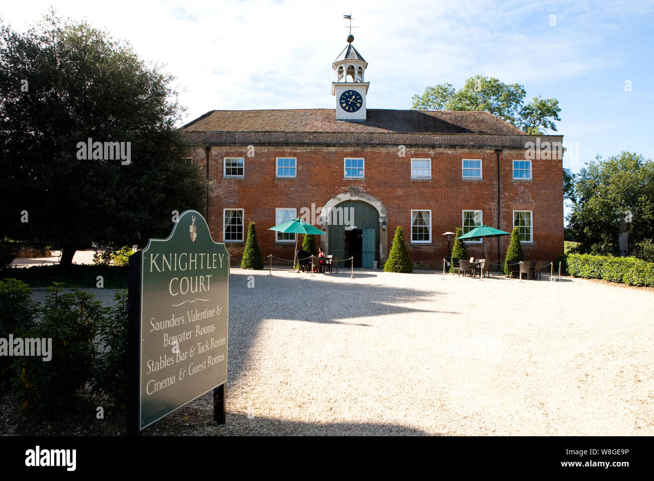 Fawsley hall hi-res stock photography and images - Alamy