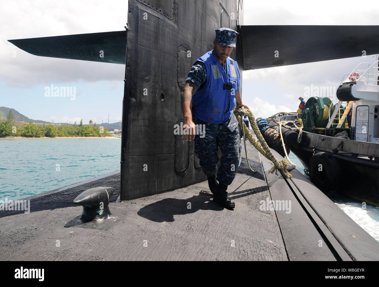 (March 14, 2013) A Sailor aboard the Los Angeles-class fast attack ...