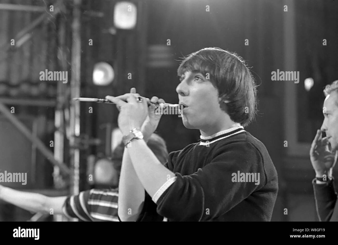 The who 1966 keith moon hi-res stock photography and images - Alamy