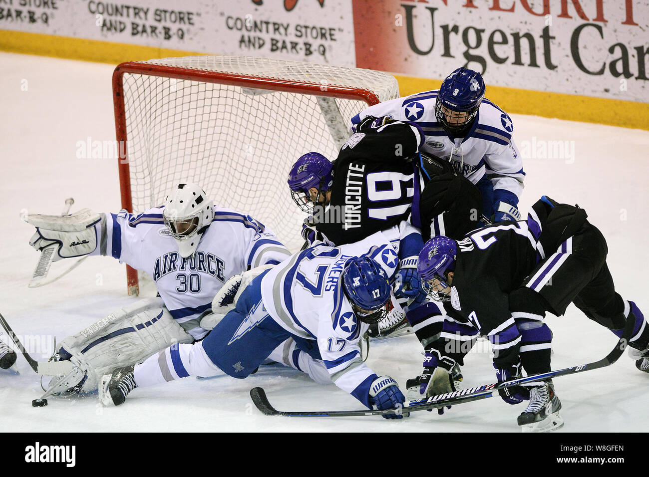 Air force hockey hi-res stock photography and images - Alamy