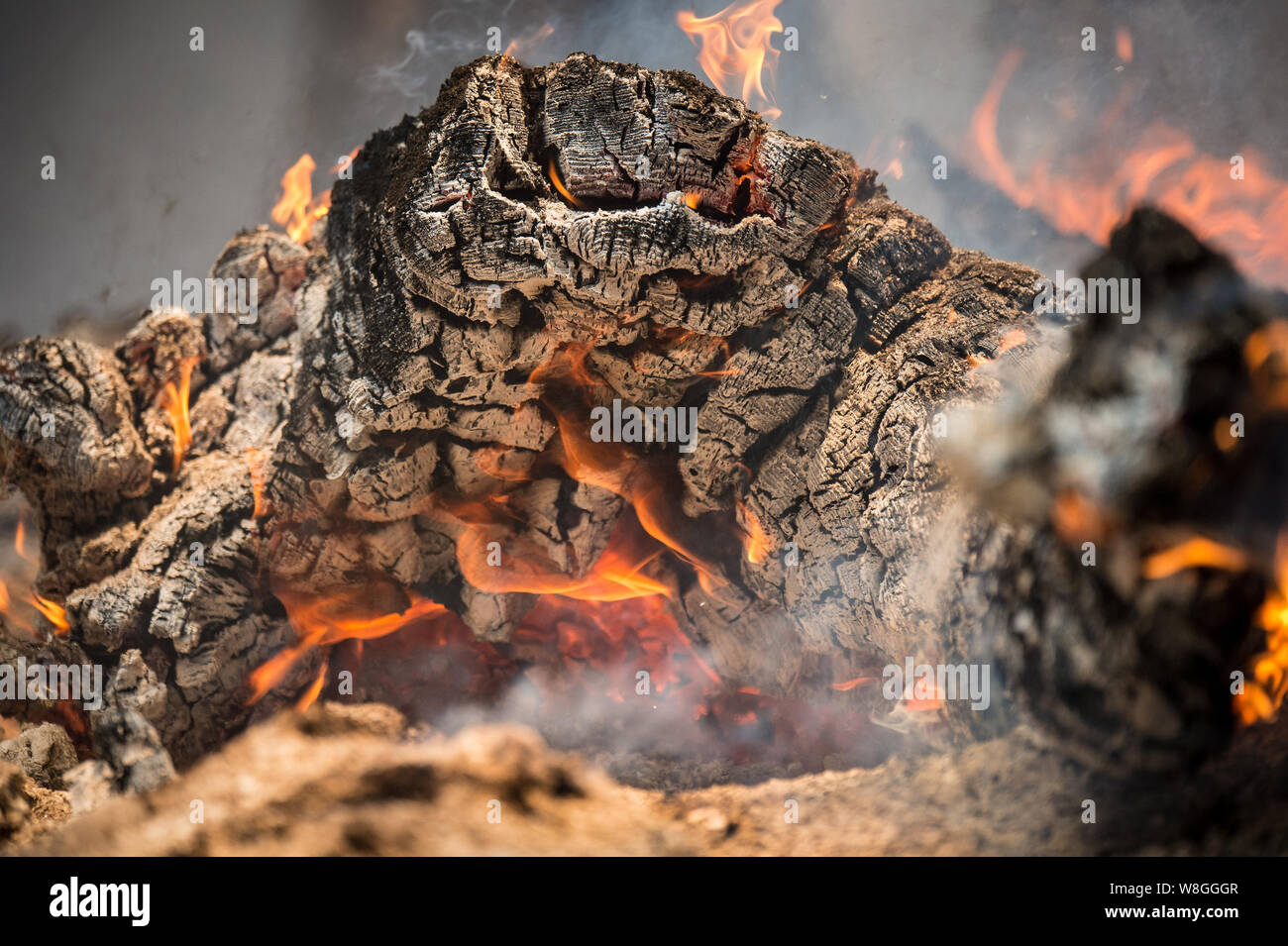 Cedar fire 2016 hi-res stock photography and images - Alamy