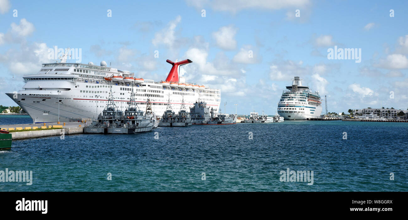 Key west ships bahamas defence force hi-res stock photography and ...