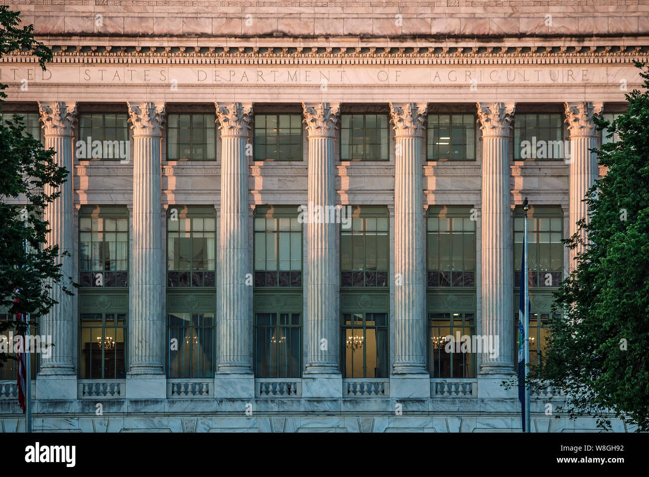 Jamie l whitten building hi-res stock photography and images - Alamy