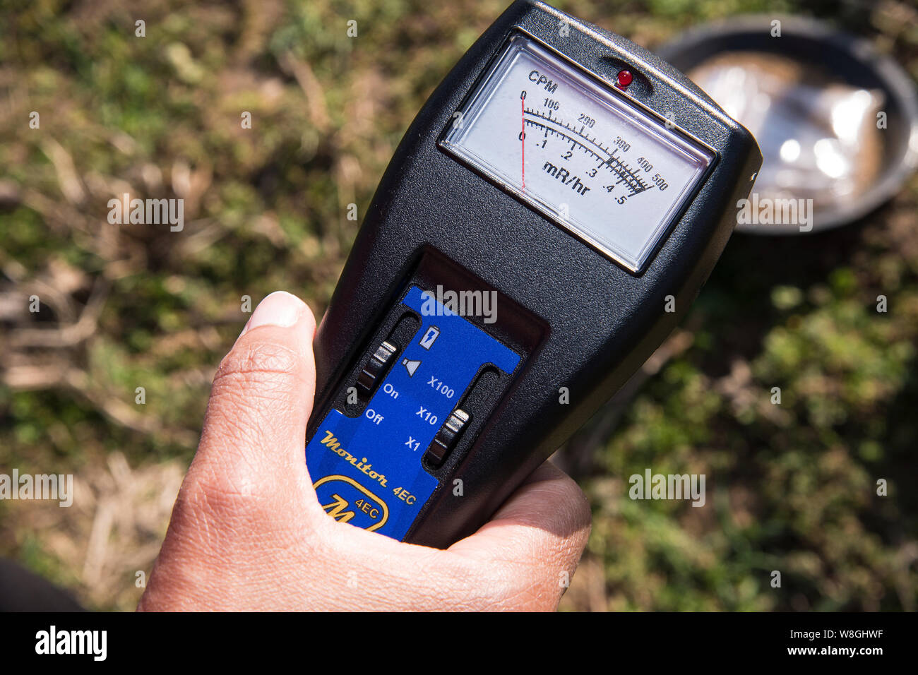 Xrf hand held device hi-res stock photography and images - Alamy