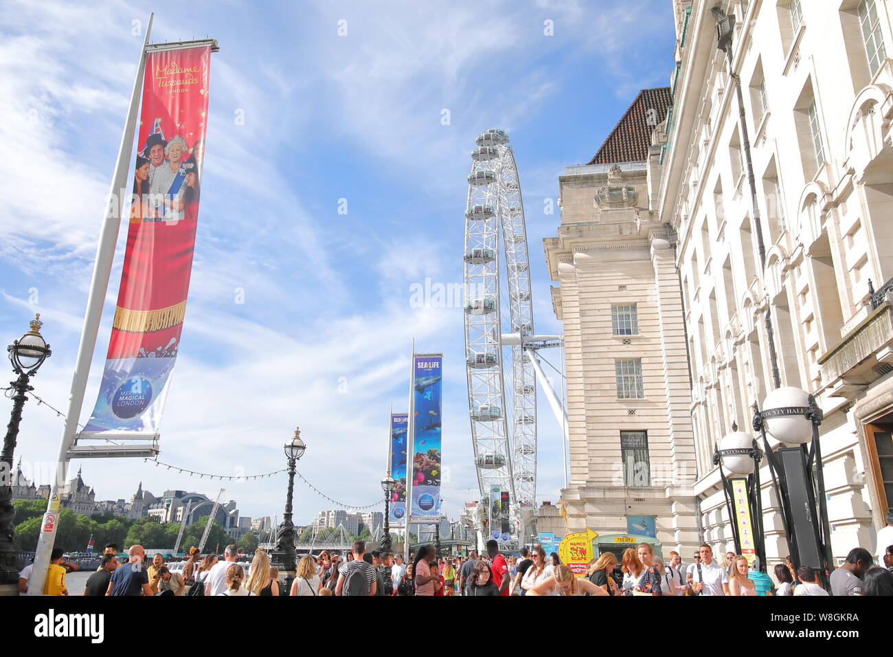 Tourist season london hi-res stock photography and images - Alamy