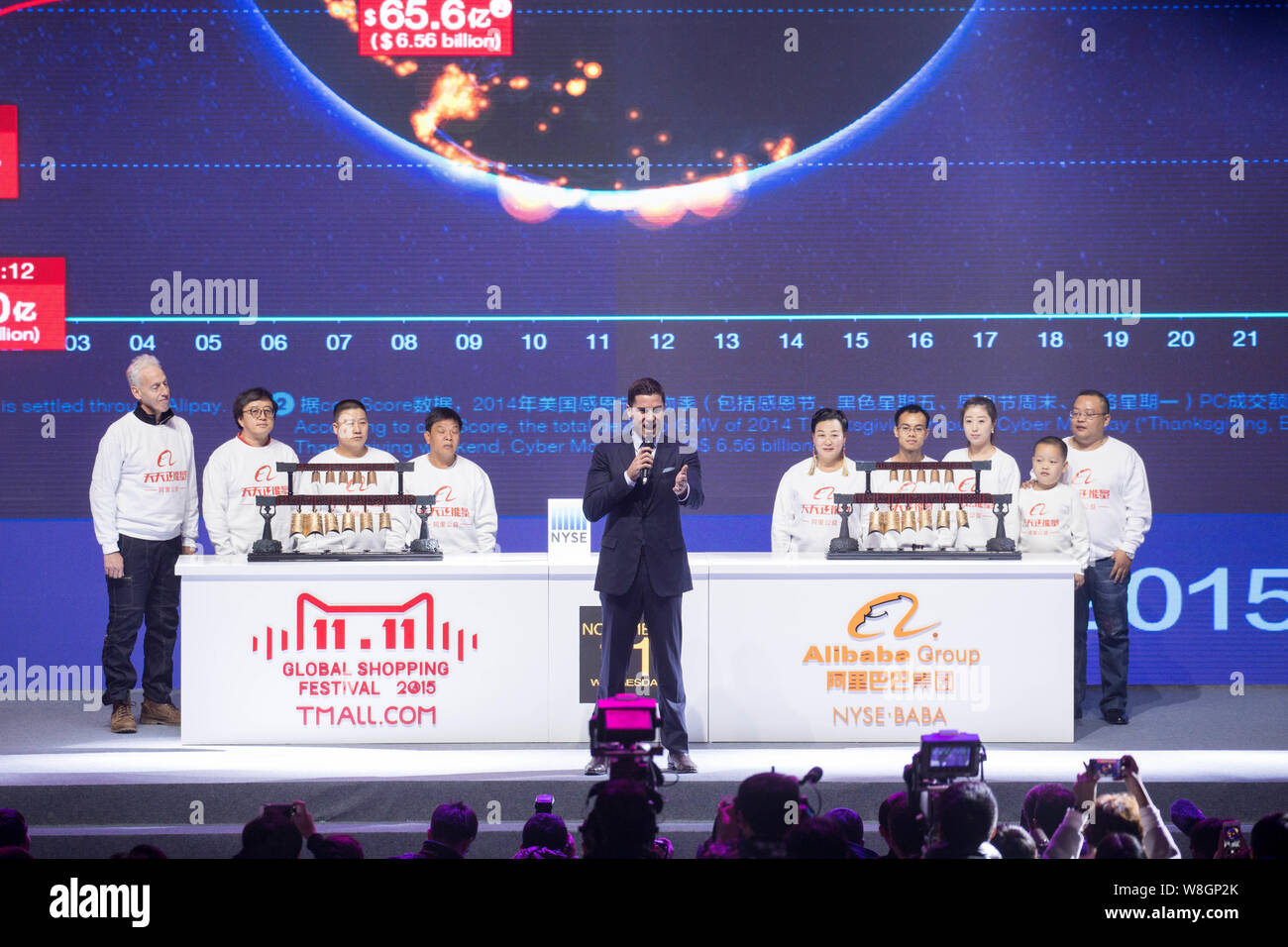 Bell ringing ceremony hi-res stock photography and images - Alamy