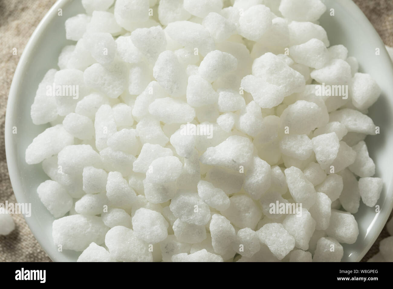 Pearl sugar hi-res stock photography and images - Alamy