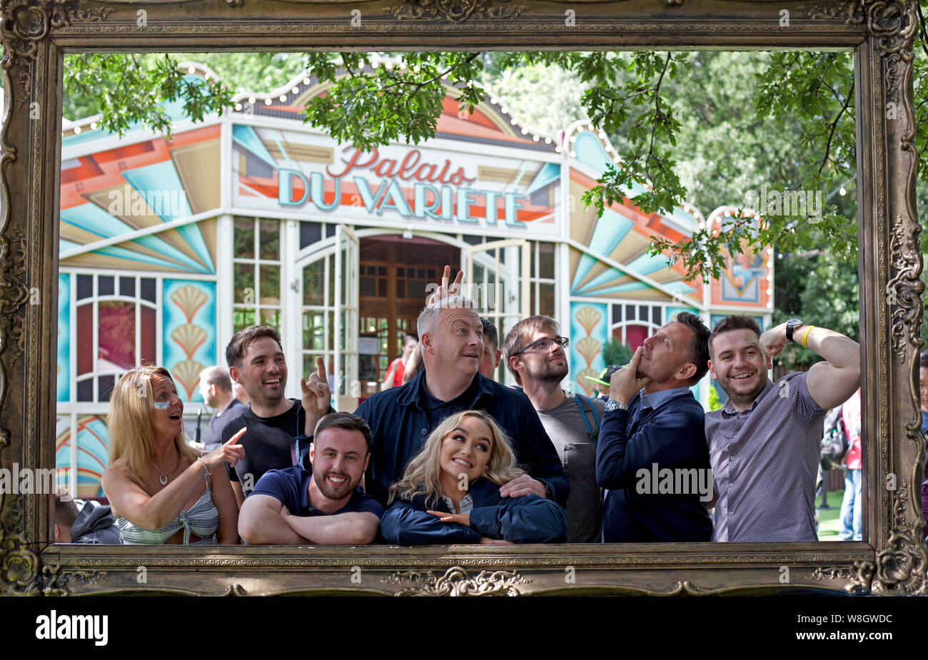 A fringe hi-res stock photography and images - Alamy