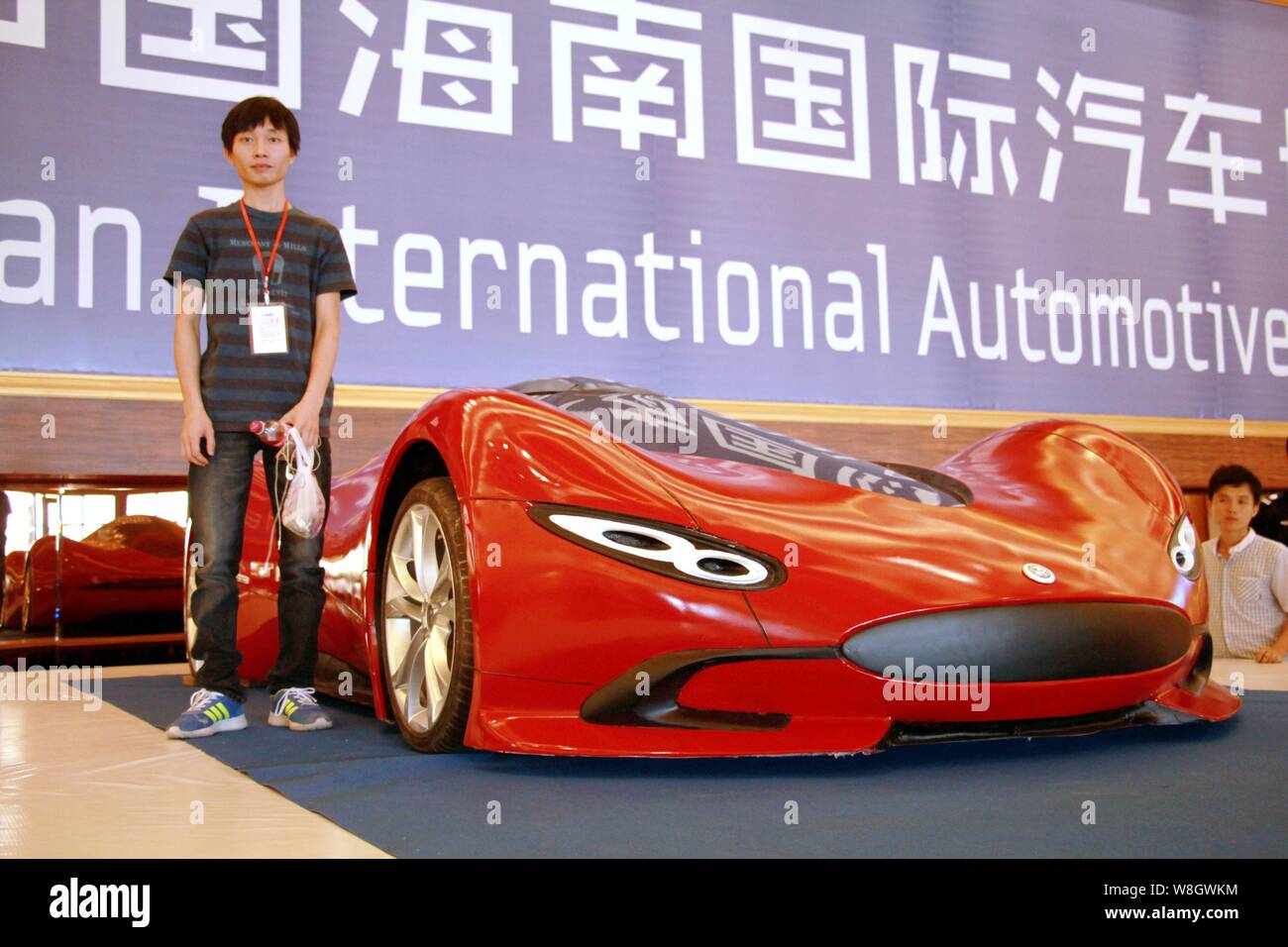 Roadster young hi-res stock photography and images - Alamy