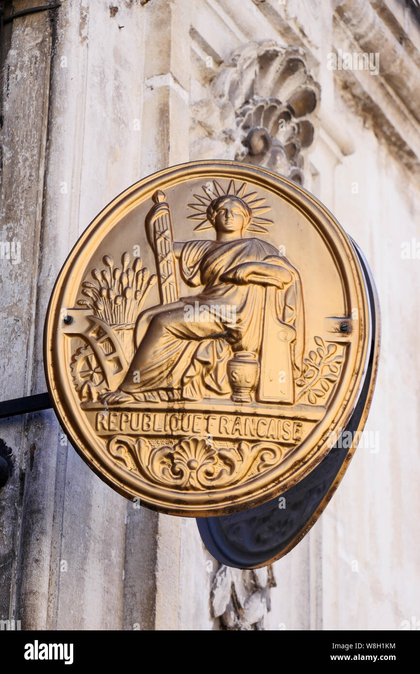 Lawyer's plate, Alès, Gard, France Stock Photo - Alamy