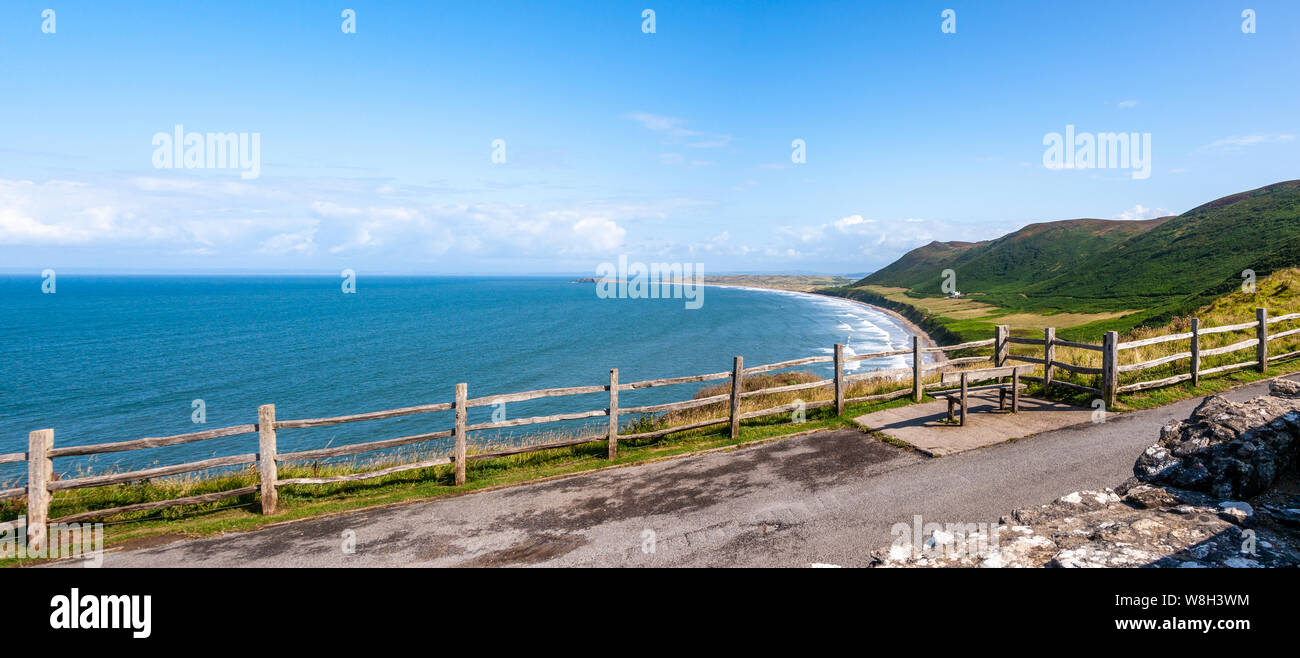 Rhossili Bay looking north towards Llangennith beach from the clifftops ...