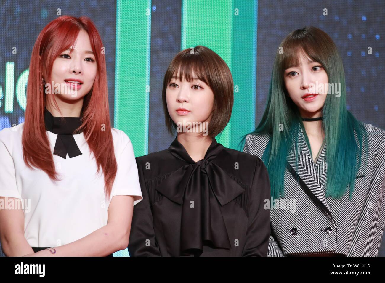 Members of South Korean girl group EXID arrive on the red carpet for ...