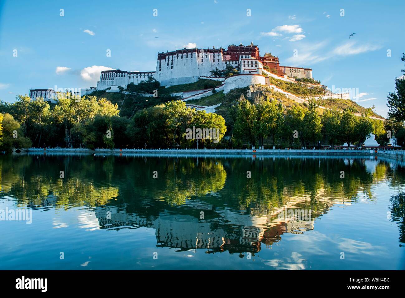 --FILE--View of the Potala Palace (Pothala Palace) in Lhasa, southwest ...