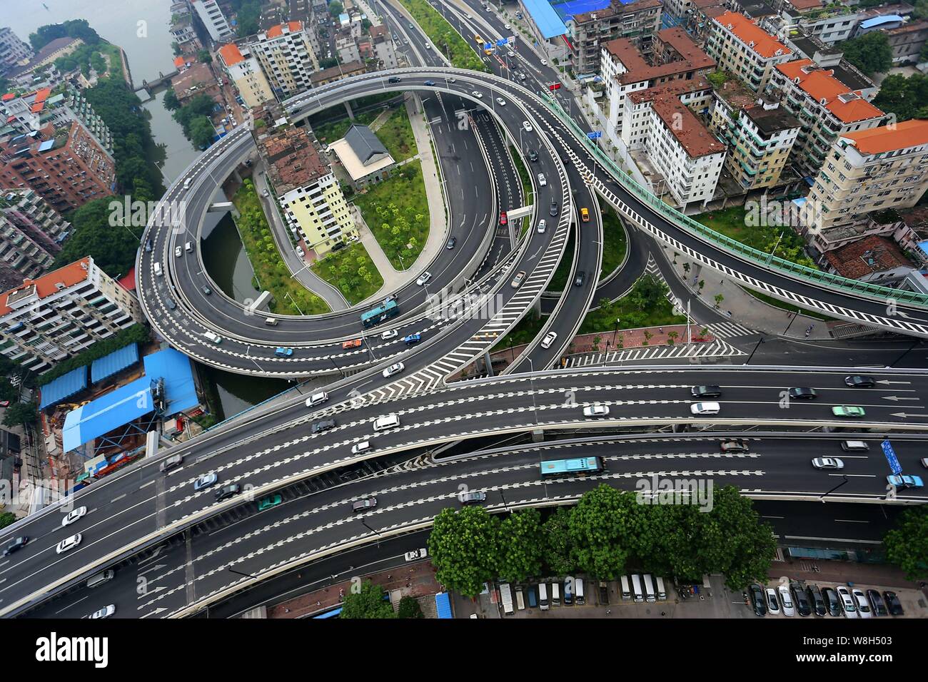 China nail houses hi-res stock photography and images - Alamy