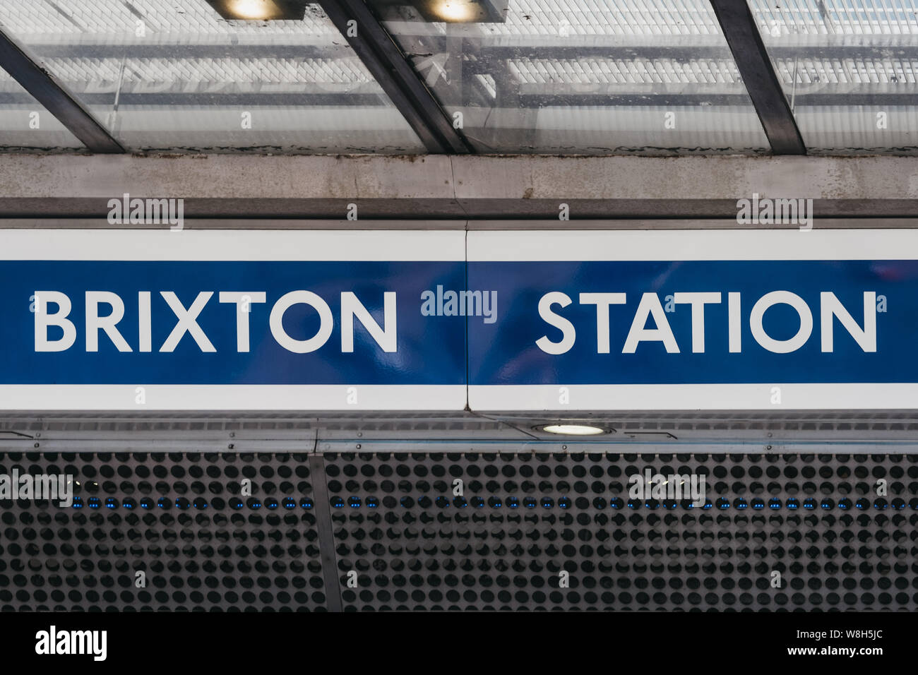 Brixton tube sign hi-res stock photography and images - Alamy