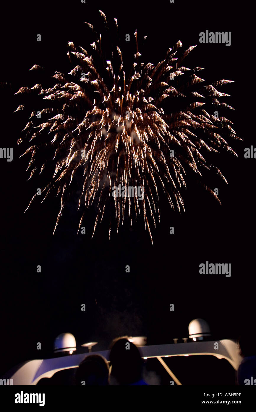 Catherine wheel firework hi-res stock photography and images - Alamy
