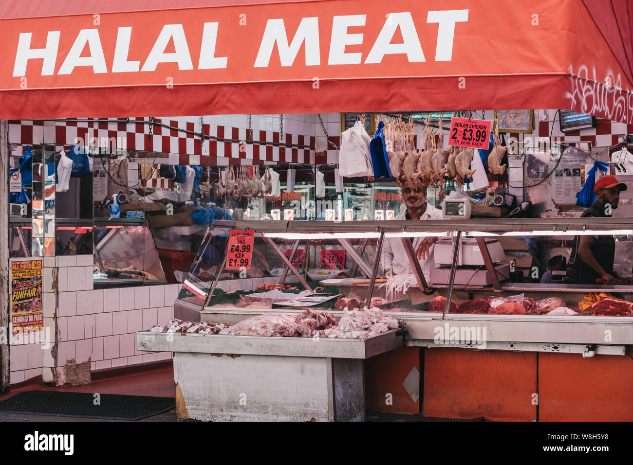 Halal meat centre hi-res stock photography and images - Alamy