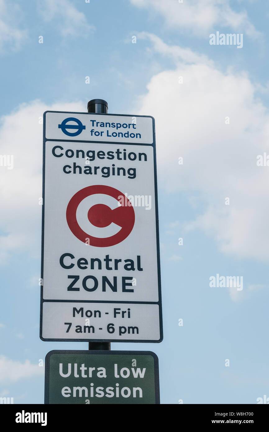 Congestion charging for london zone sign hi-res stock photography and ... Congestion charging for london zone sign hi-res stock photography and ...