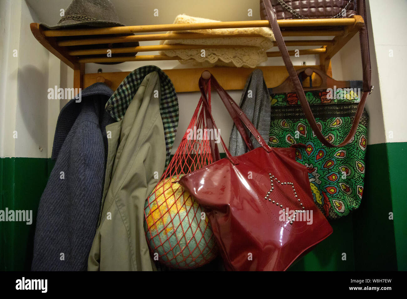 Kommunalka hi-res stock photography and images - Alamy