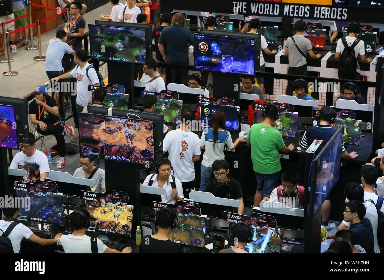 --FILE--Chinese young men play online games during the 13th China ...