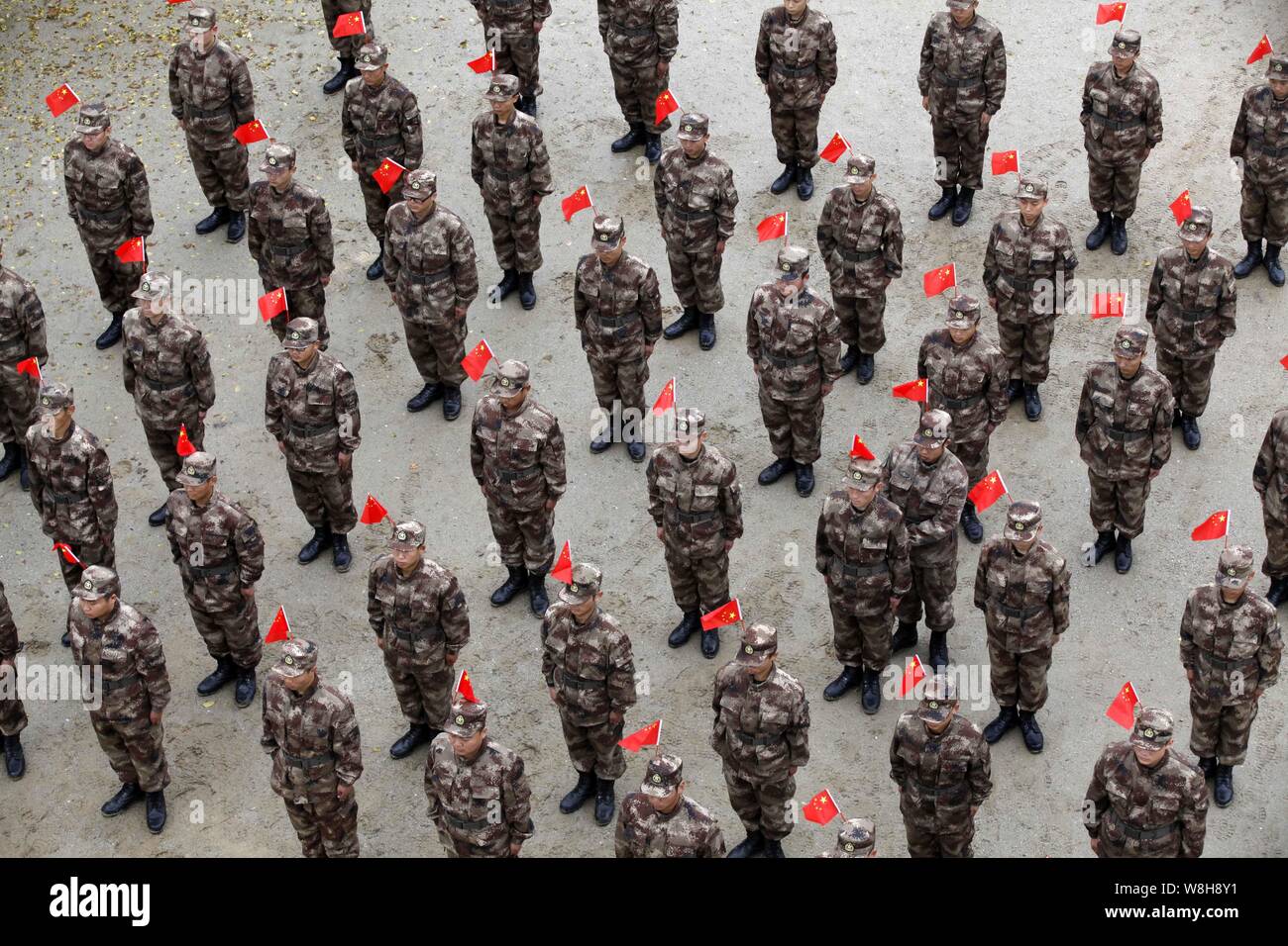 Army recruits hi-res stock photography and images - Alamy
