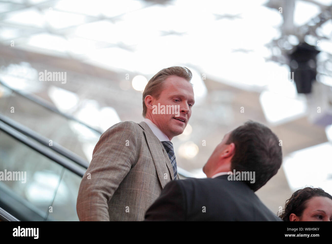 English actor Paul Bettany arrives for the premiere of the movie ...