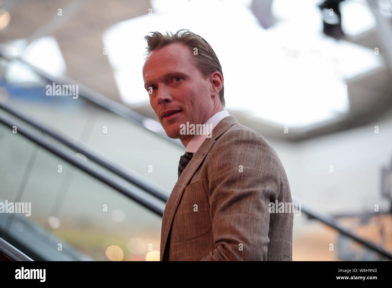English actor Paul Bettany arrives for the premiere of the movie ...