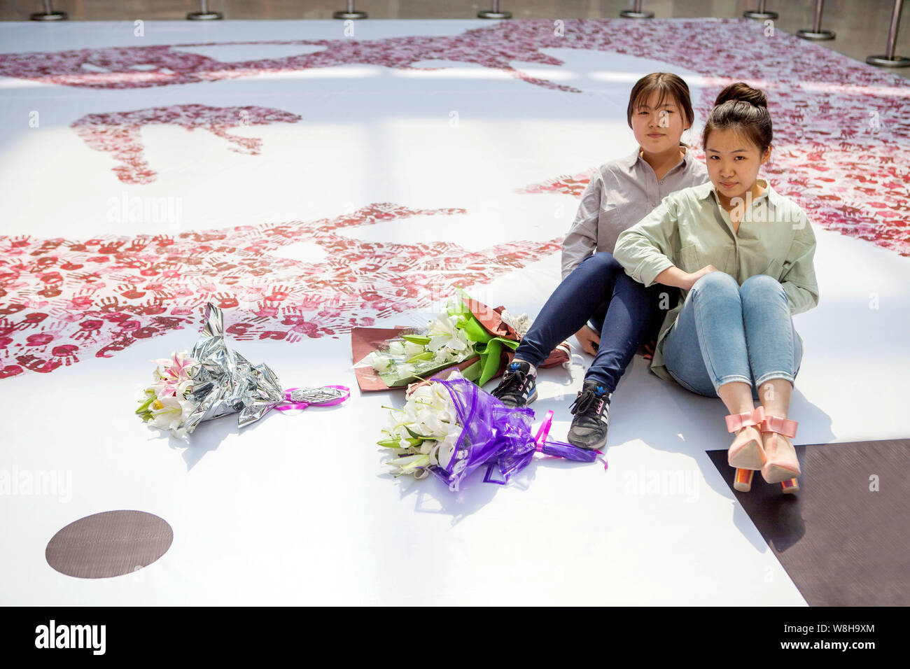 Leslie cheung singer hi-res stock photography and images - Alamy