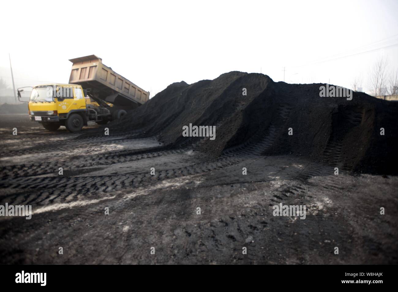 Coal measure hi-res stock photography and images - Alamy