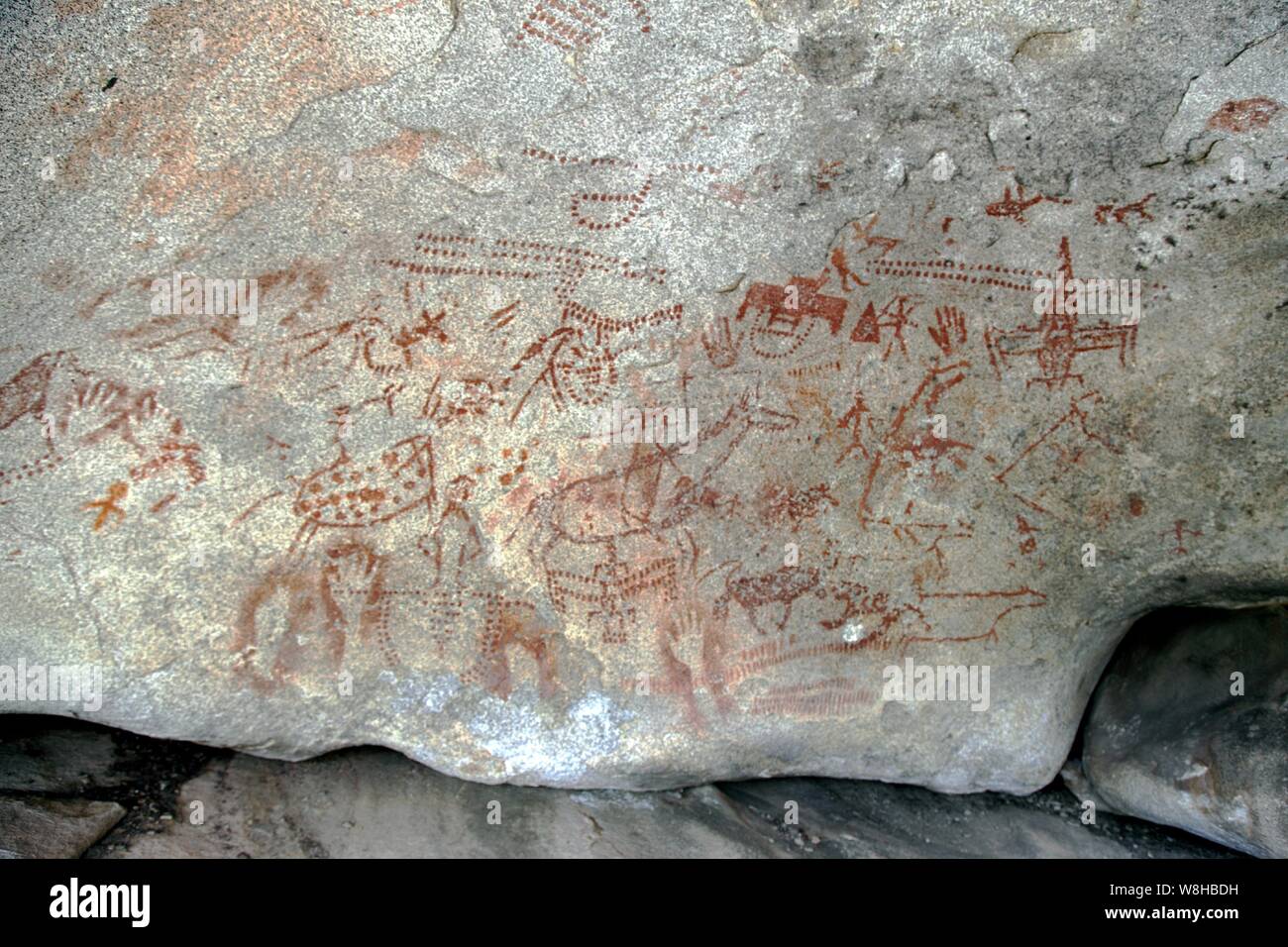 View of rock carvings discovered in Duogate cave in Habahe county ...