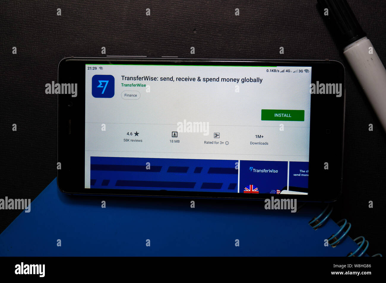 Transferwise icon hi-res stock photography and images - Alamy