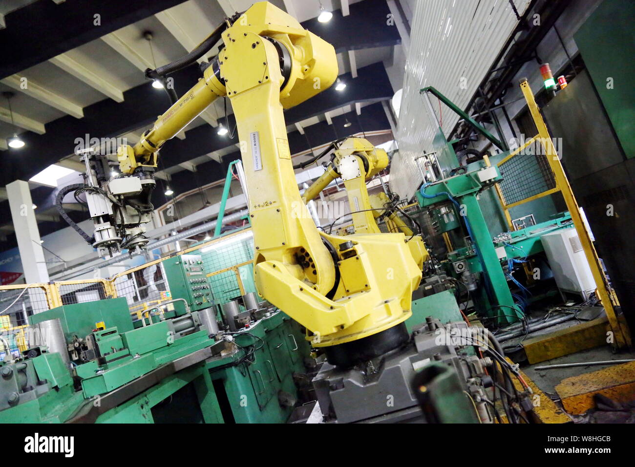 Compressor shells hi-res stock photography and images - Alamy