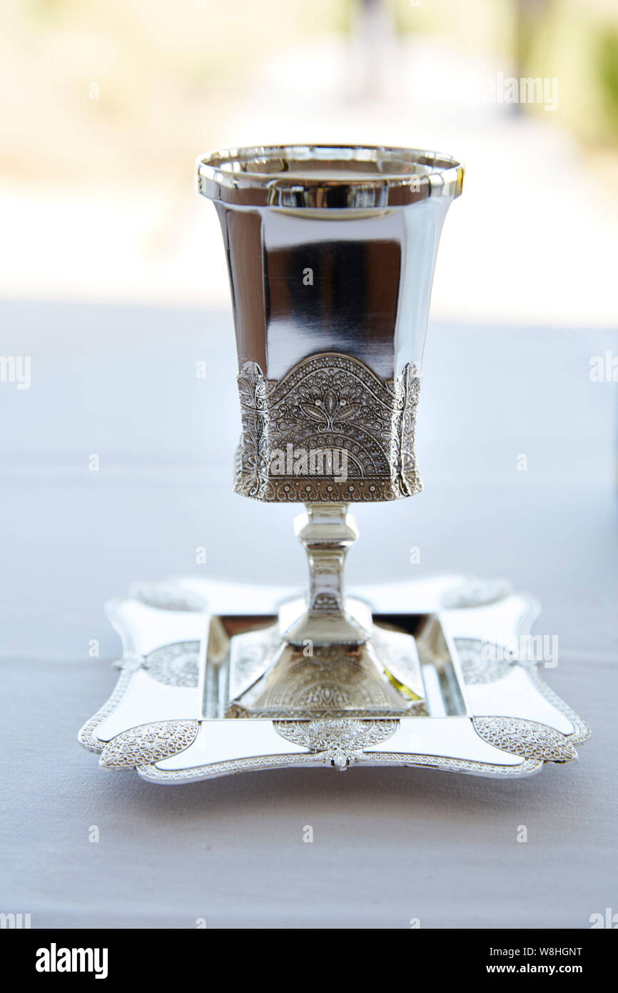 Jewish wedding ceremony cup hi-res stock photography and images - Alamy