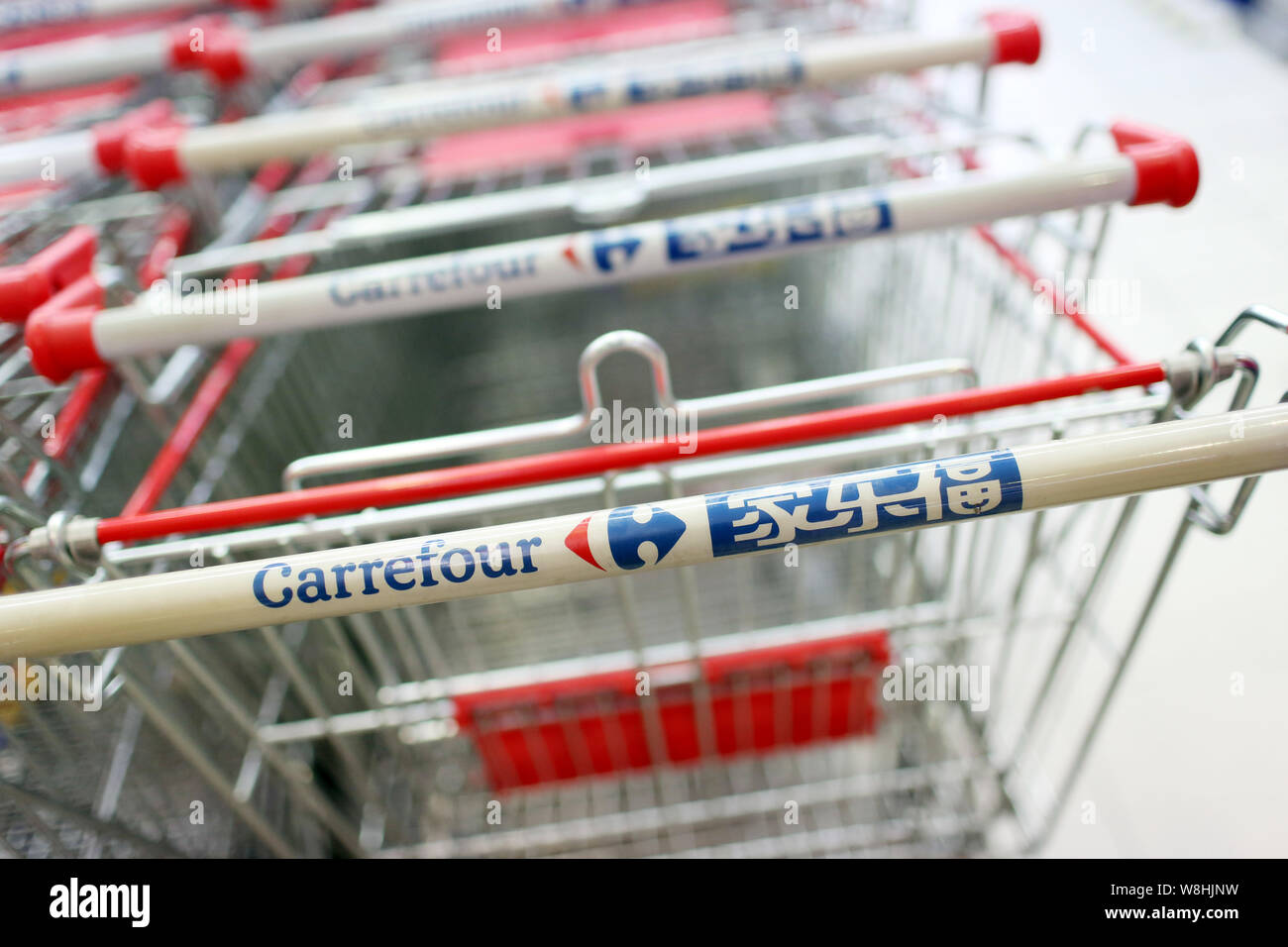 --FILE--Shopping carts are pictured at a supermarket of Carrefour in ...