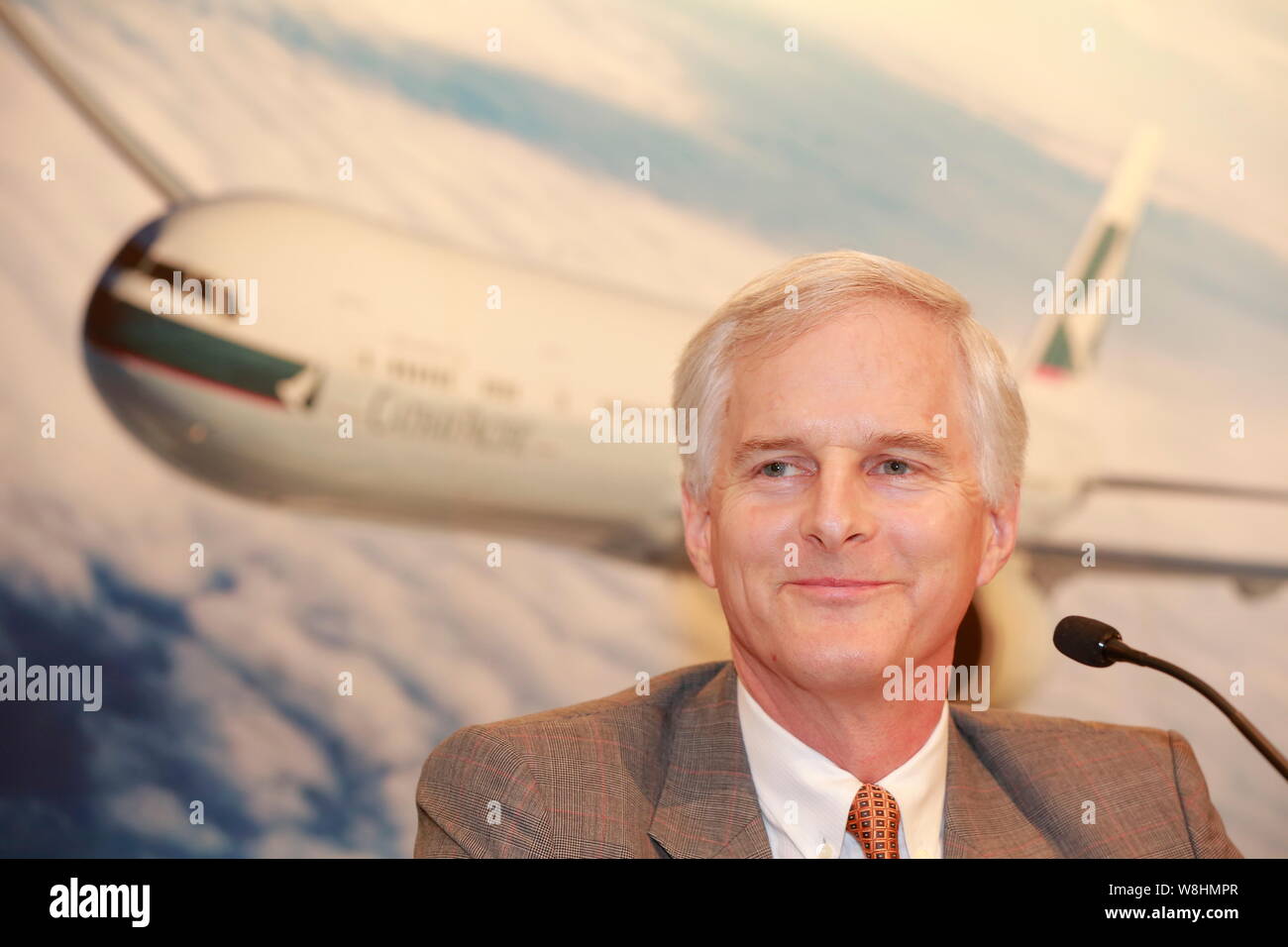 Cathay pacific airways ltd hi-res stock photography and images - Alamy