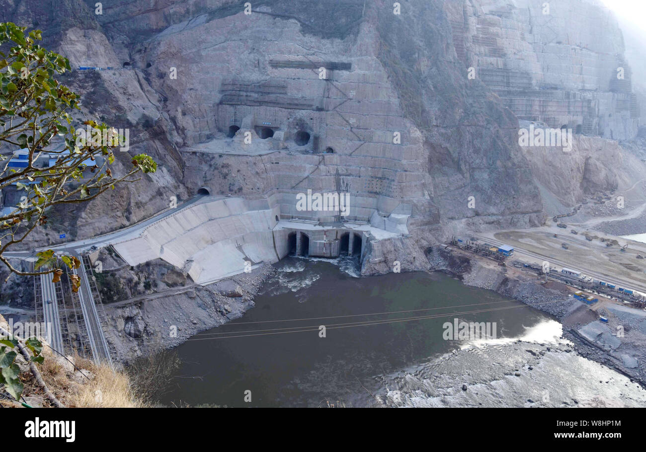 --FILE--The Wudongde Hydropower Plant is under construction on the ...