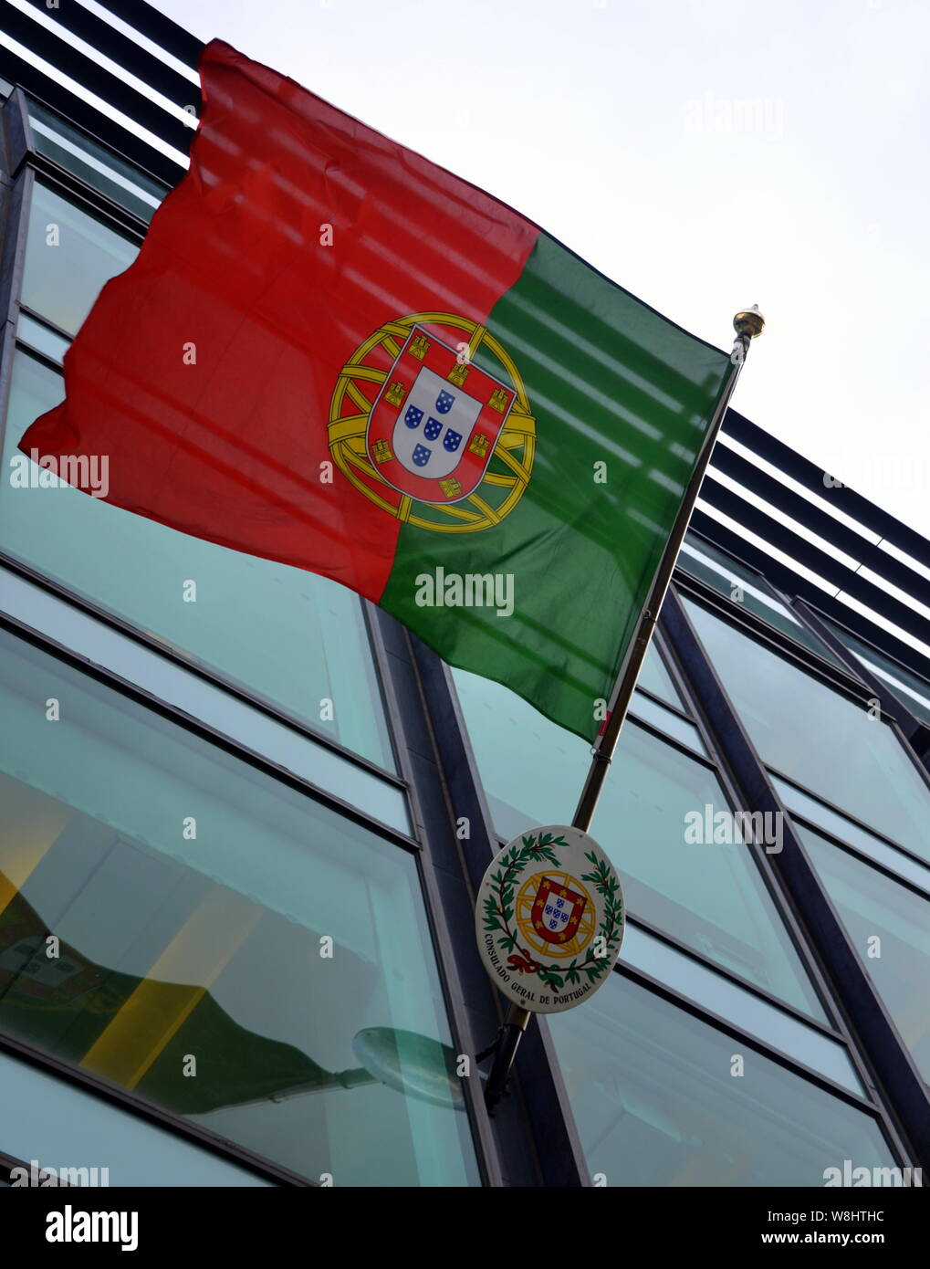 Flag of portland hi-res stock photography and images - Alamy