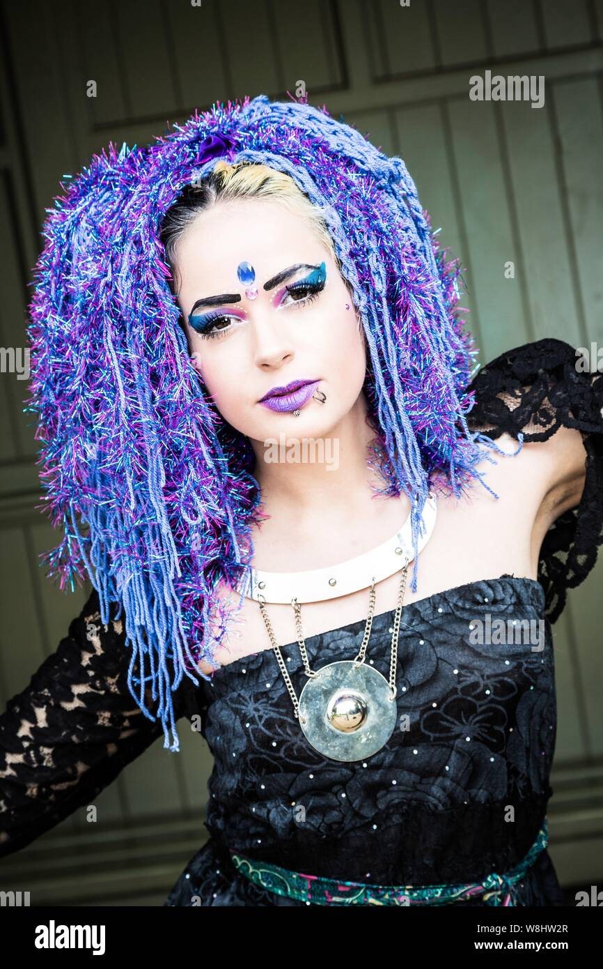 Taking shelter hi-res stock photography and images - Alamy